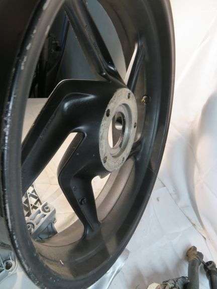 R1200GS parts - Auction Ohio