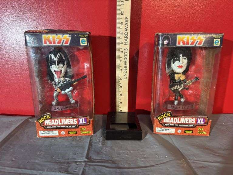KISS Collector Dolls - Auction Ohio