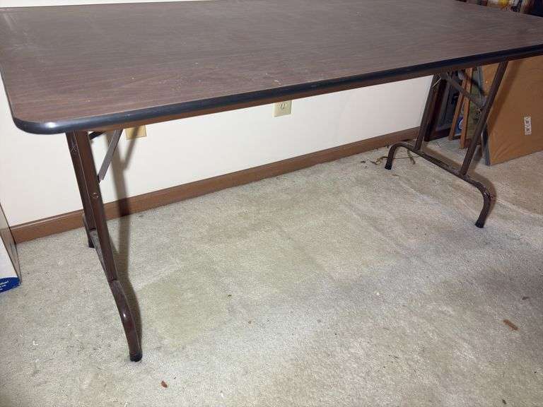 6 Foot Folding Table - Auction Ohio