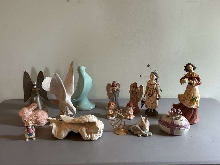 Assorted Lot - Auction Ohio