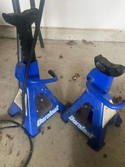 Duralast jack stands and jack - Auction Ohio