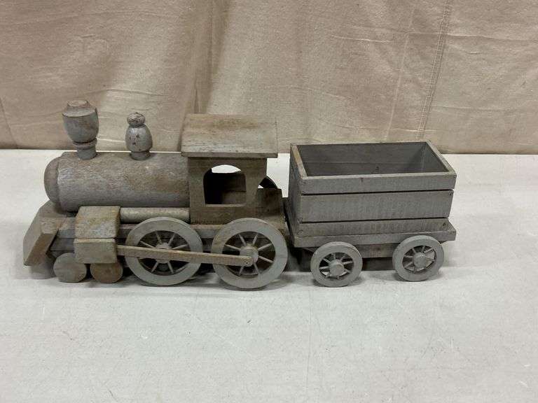 Grey Train Set - Auction Ohio