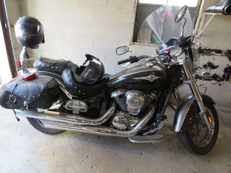 Kawaski 900cc Motorcycle - Auction Ohio