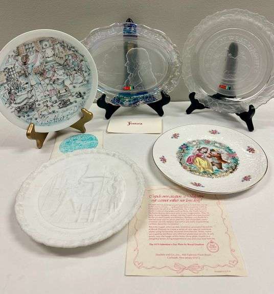 Special Occasion Plates - Auction Ohio