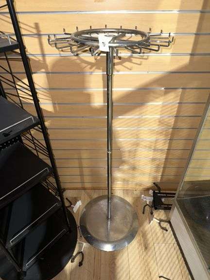 Display Rack - Auction Ohio