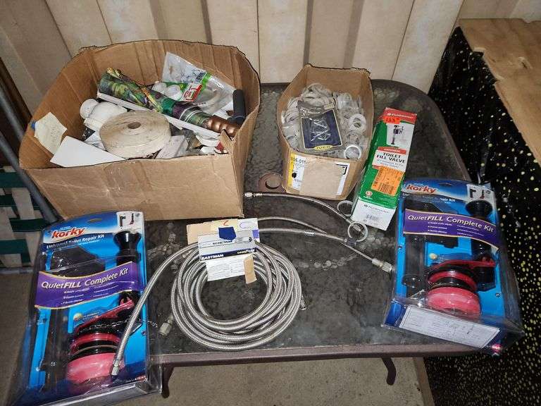 Assorted Plumbing Items - Auction Ohio