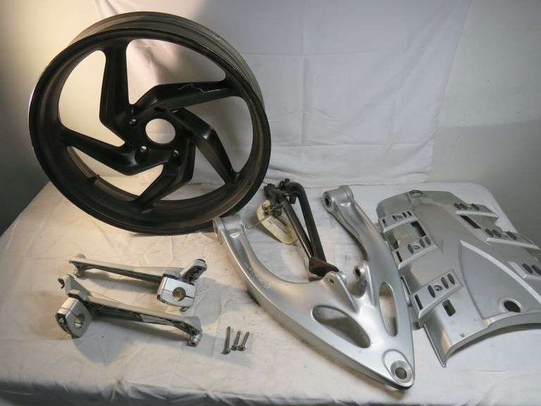 R1200GS parts - Auction Ohio