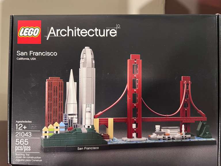 Architecture Series Legos - Auction Ohio