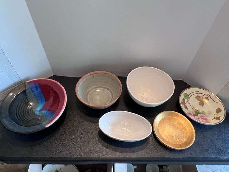 Variety of Stuff - Auction Ohio