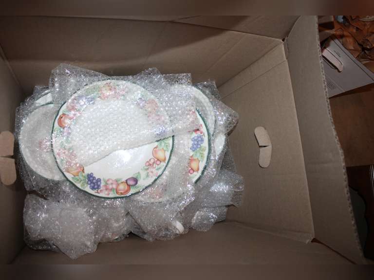 Dishware & Kitchenware - Auction Ohio