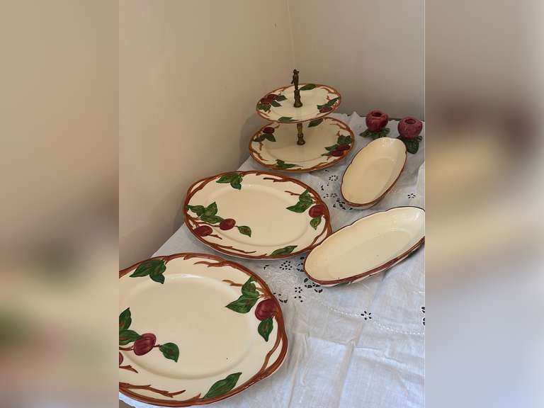 Franciscan Pottery - Auction Ohio