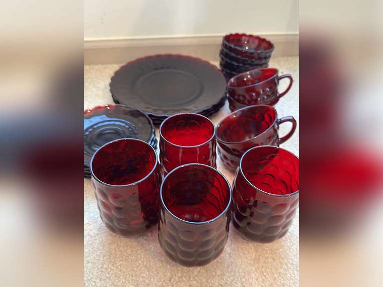 Anchor Hocking ruby bubble glass - Auction Ohio