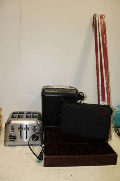 Toaster, Paper Shredder, More - Auction Ohio