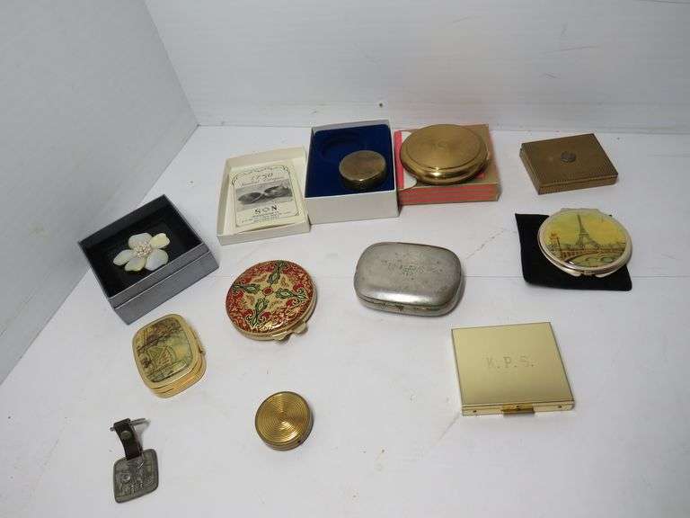 Compacts & More - Auction Ohio