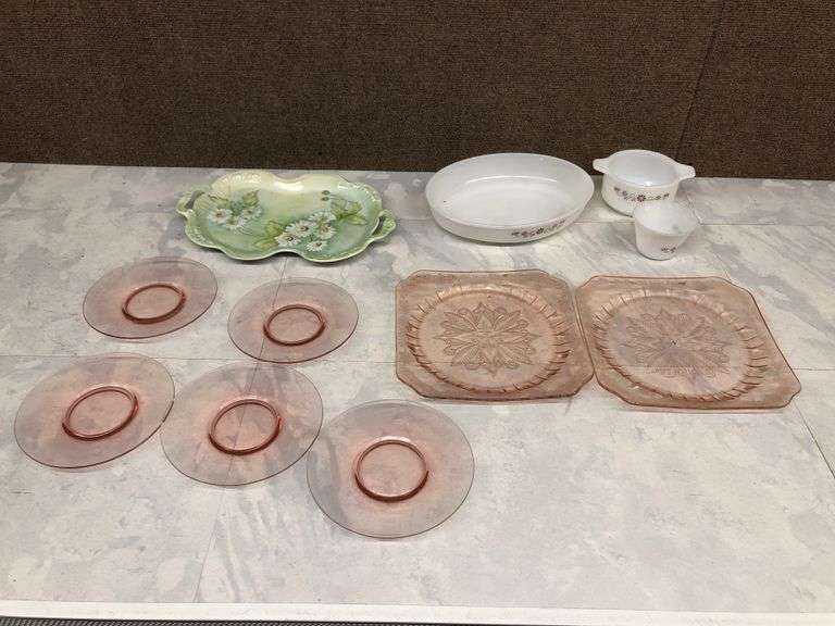 Assorted Dishes - Auction Ohio