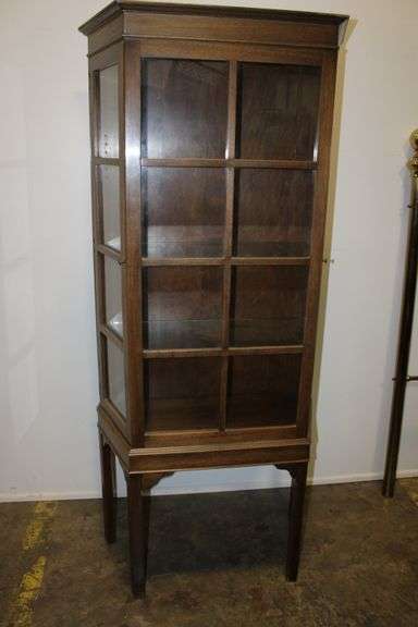 Colonial Curio Display Cabinet - Auction Ohio