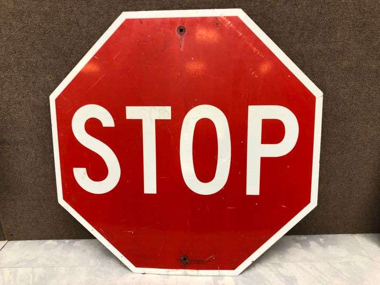 Metal STOP Sign - Auction Ohio