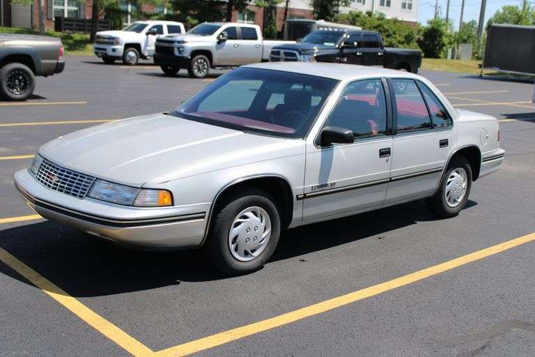 Classic 1990 Chevy Lumina - Auction Ohio