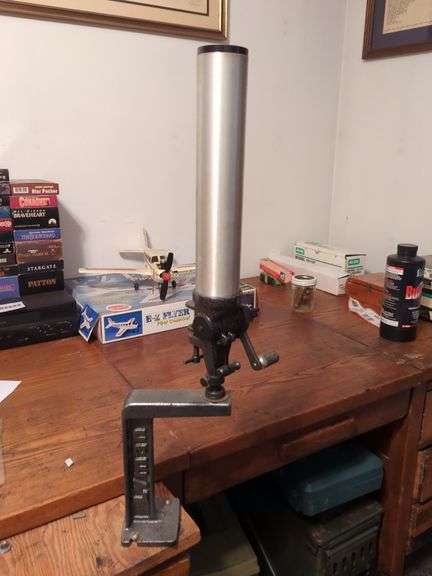 Powder measure - Auction Ohio