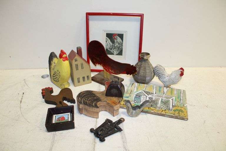 Rooster Décor - Auction Ohio