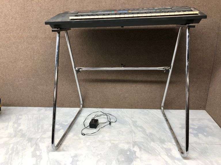 Yamaha Keyboard - Auction Ohio