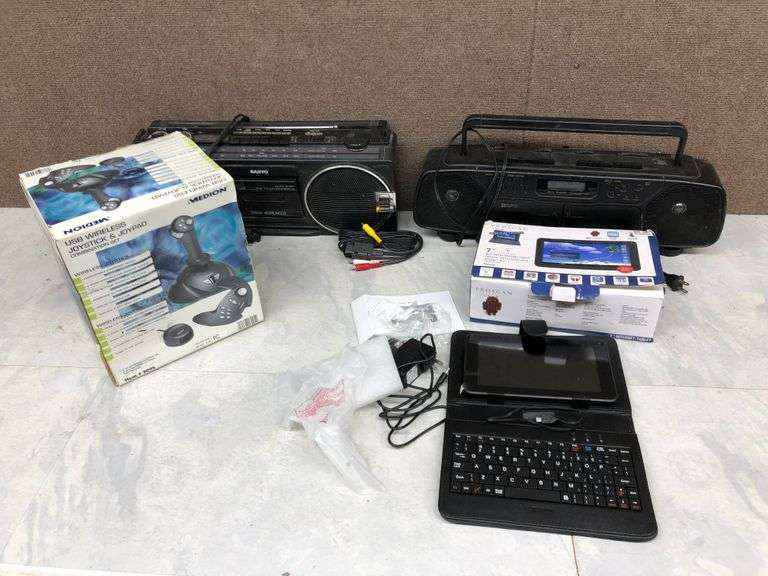 Electronics Assortment - Auction Ohio