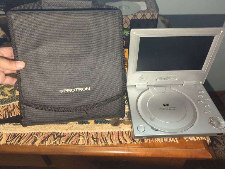 Protron Portable DVD Player with Carrying Case - Auction Ohio