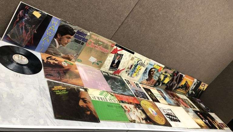 Vtg. Vinyl Record Albums - Auction Ohio