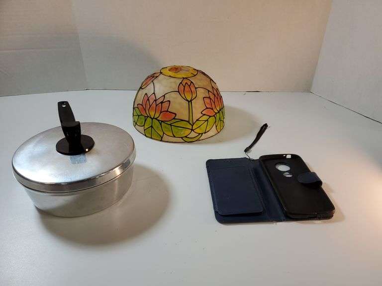 Egg Poacher , Glass Lamp Shade , Cell Phone Cover - Auction Ohio