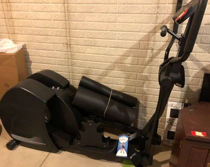 Diamondback Self Powered Elliptical - Auction Ohio