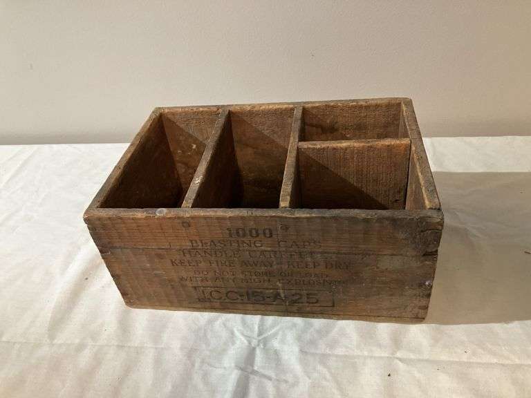 Blasting Cap Wooden Box - Auction Ohio