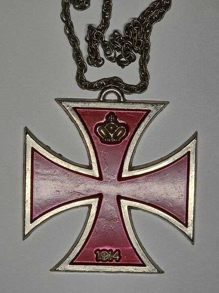WW1 German 1914 Iron Cross Plaque / Necklaces - Auction Ohio