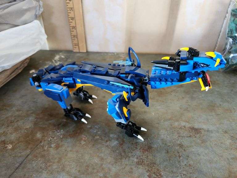Blue Dragon Lego Assembled - Auction Ohio