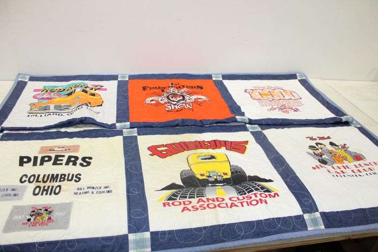Classic Car Themed Quilt Panels - Auction Ohio