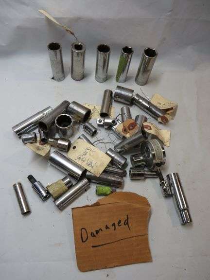 Damaged Sockets - Auction Ohio