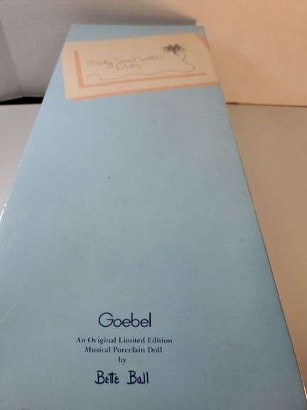 Gray Cat Santa aBetty Jane Carter Doll by Goebel , music box plays ...