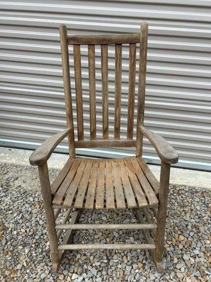 Weathered Rocking Chair - Auction Ohio