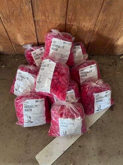 Versalite Wads - Auction Ohio