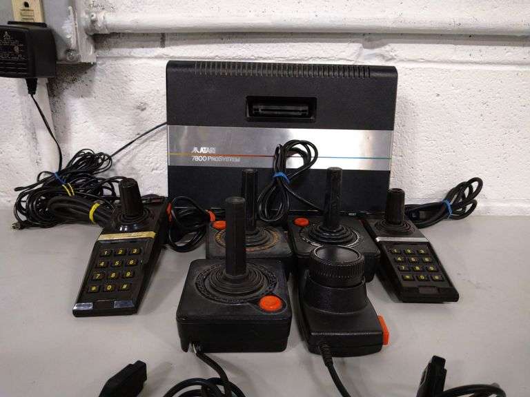 Atari game system - Auction Ohio