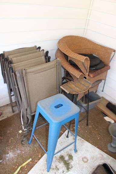 Patio Chairs, Folding Patio Chairs & Stools - Auction Ohio