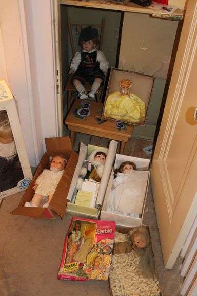 Vintage Barbie & Dolls - Auction Ohio