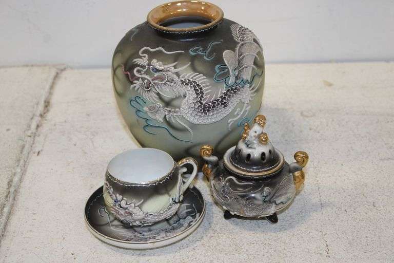 Japanese Dragonware - Auction Ohio