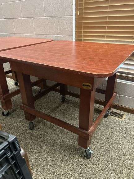 Rolling Work Tables - Auction Ohio