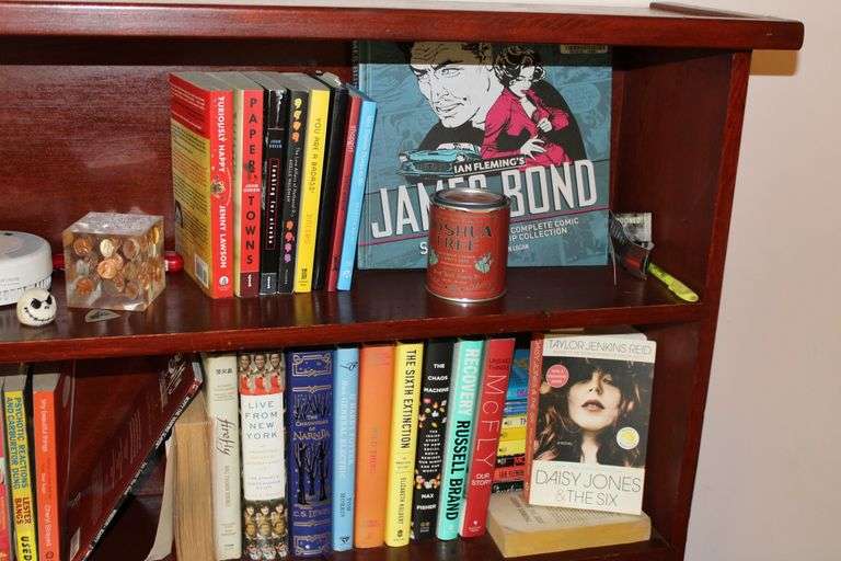 Bookcase, Books & Side Table - Auction Ohio