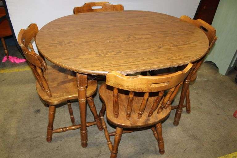 Colonial Dining Set - Auction Ohio
