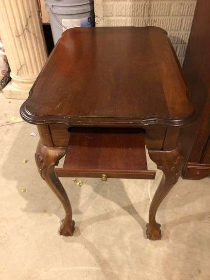 Ethan Allen Georgian Court Tea Table - Auction Ohio