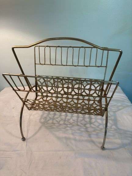 Metal magazine rack-mid century - Auction Ohio
