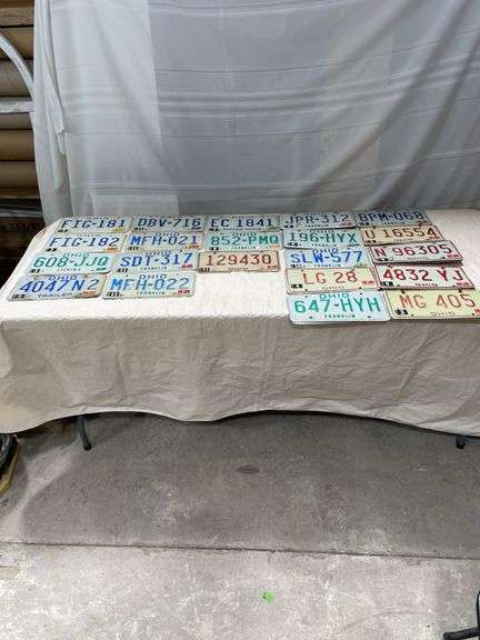 1980's Embossed License Plates - Auction Ohio