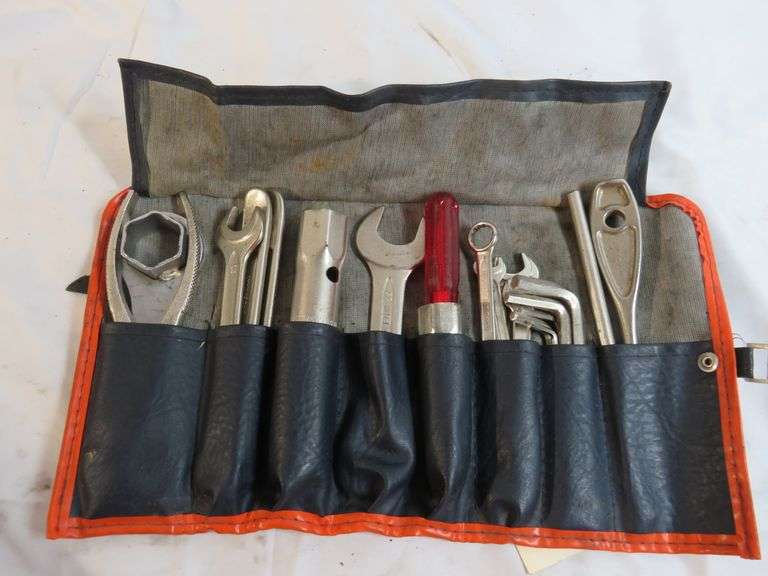 /7 Airhead tool kit - Auction Ohio
