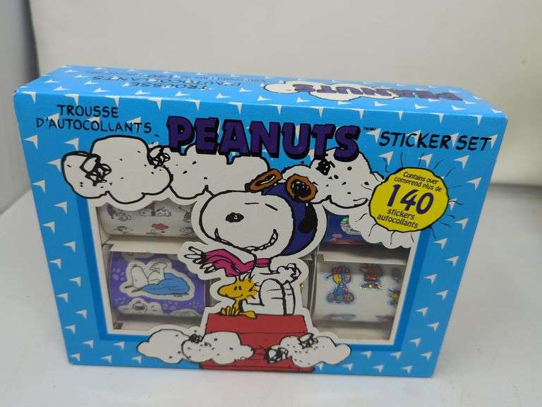 Peanuts Snoopy Sticker Set - Auction Ohio